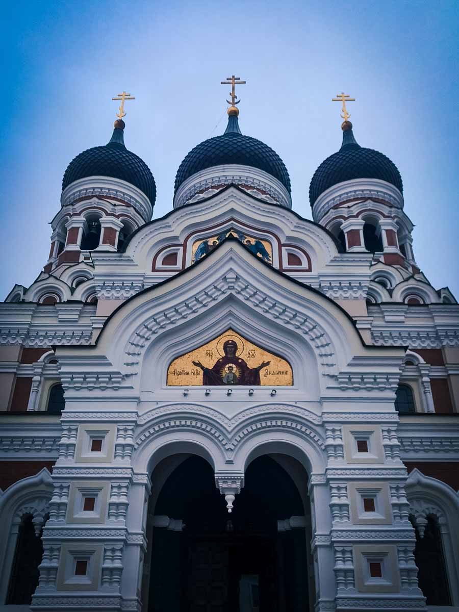 A Day In Riga: Bussing The Baltics V.2 - GLOBAL DEBAUCHERY