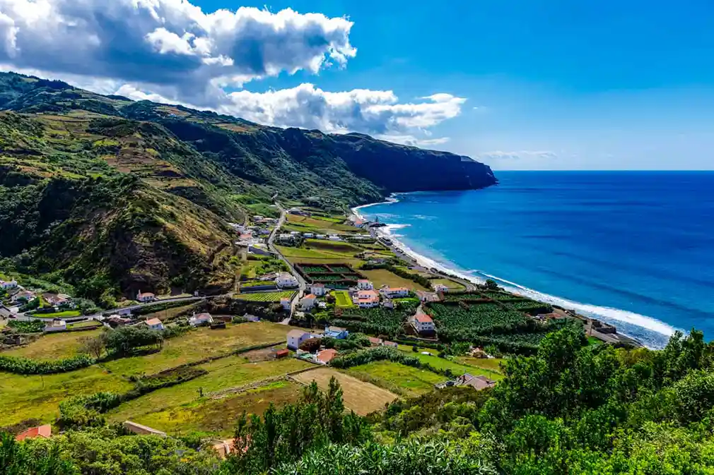 10 Must-See Azores Beaches - Global Debauchery